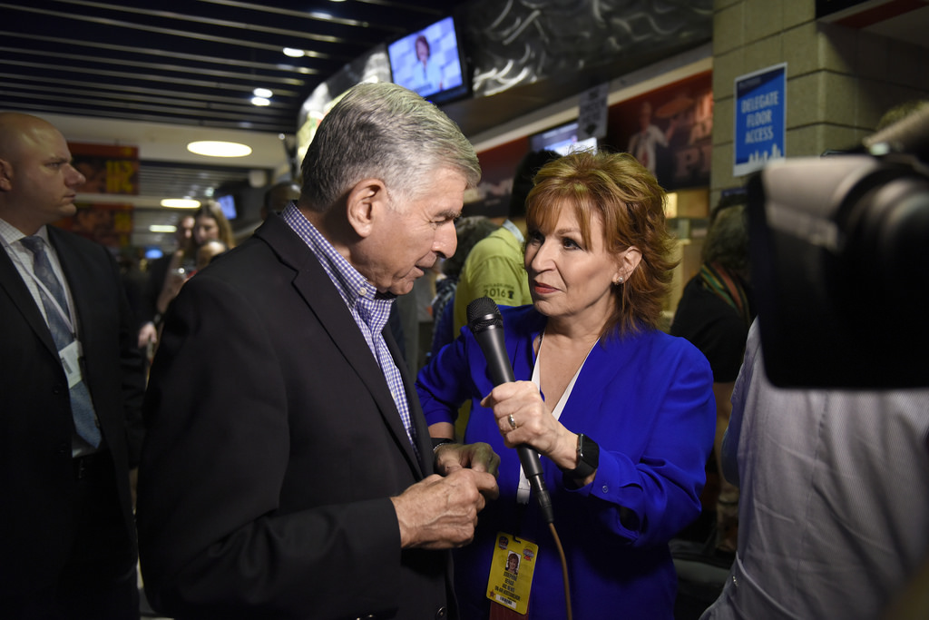 Photo of 'the View' Co-Host Joy Behar Dressed as a 'Beautiful African ...