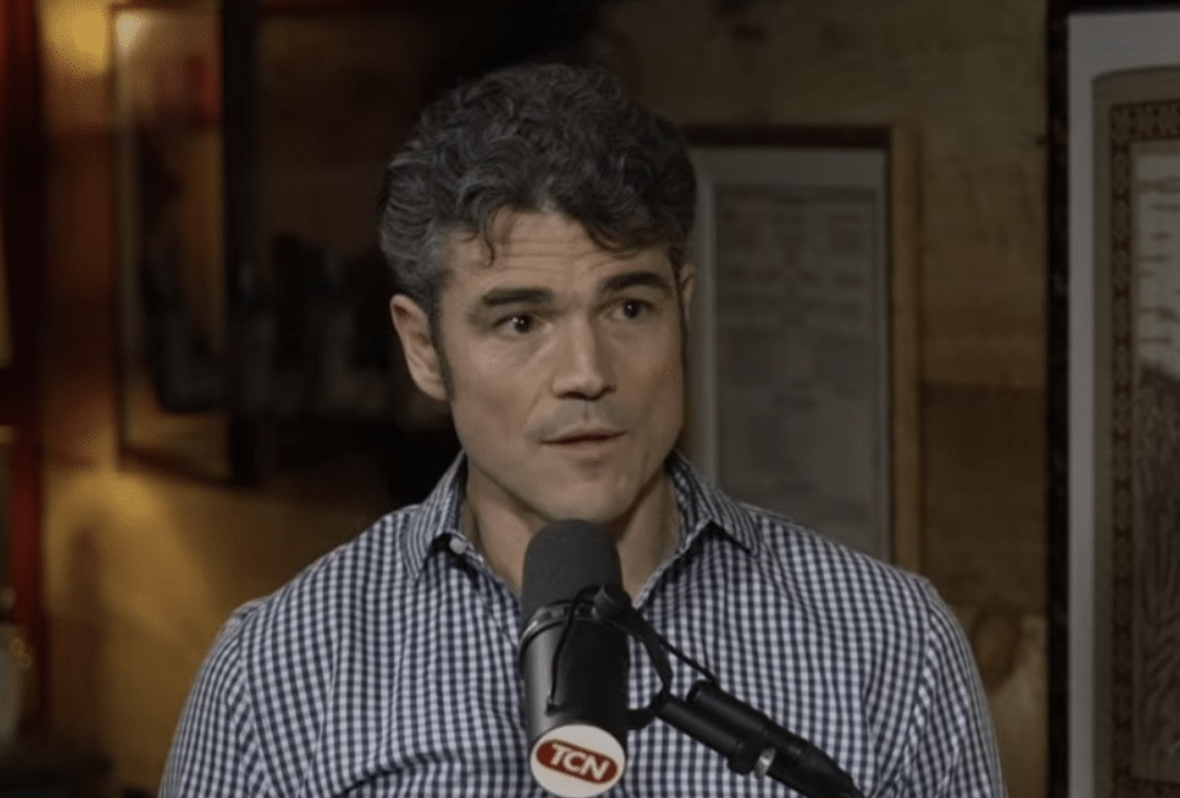 Joe Kent Says FBI Stopped Him From Looking At Possible Iran Link To ...