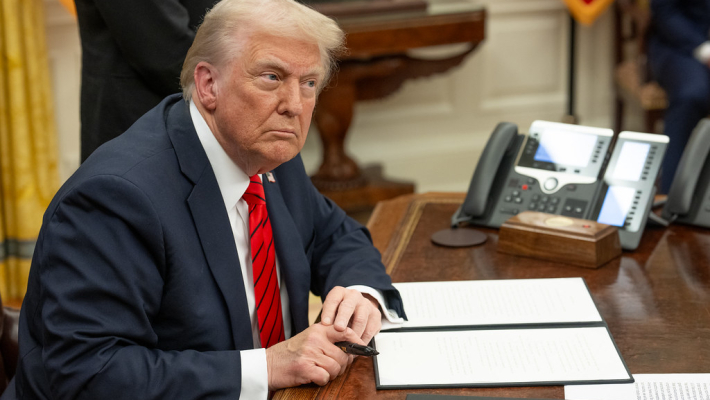 Trump Announces Space Force Headquarters Move to Huntsville in Oval ...